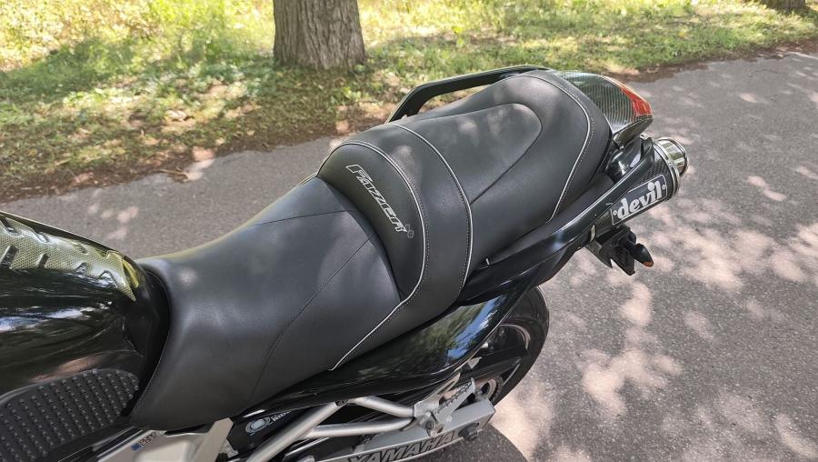 Black Yamaha FZ 6 2006 in Vilnius, with an engine capacity of 0.60 L and mileage of 63 thousand km for 2800 €, photo 15 on AUTOMOTO.COM.LV