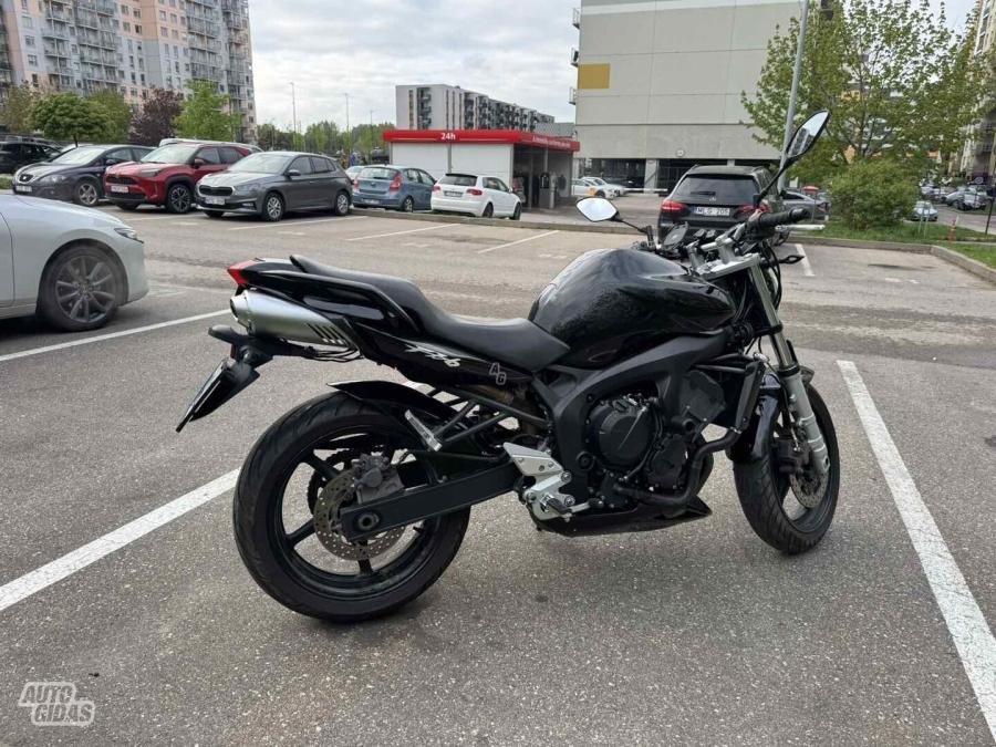 Черный Ямаха FZ 6 2007 в Вильнюс, объемом двигателя 0.60 л и пробегом 57 тыс. км за 2400 €, фото 9 на AUTOMOTO.COM.LV
