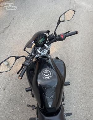 Melns Yamaha FZ 6 2007 Panevēža, ar dzinēja tilpumu 0.60 L un nobraukumu 71 tūkst. km par 2300 €, foto 5 vietnē AUTOMOTO.COM.LV
