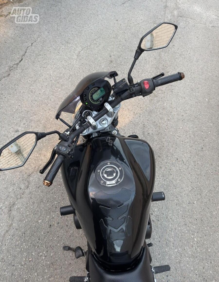 Melns Yamaha FZ 6 2007 Panevēža, ar dzinēja tilpumu 0.60 L un nobraukumu 71 tūkst. km par 2300 €, foto 5 vietnē AUTOMOTO.COM.LV