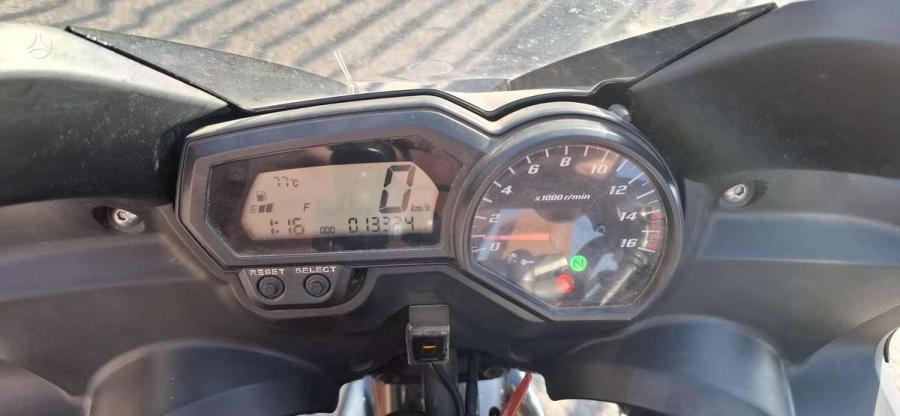 Черный Ямаха FZ 6 2007 в Каунас, объемом двигателя 0.60 л и пробегом 13 тыс. км за 1800 €, фото 10 на AUTOMOTO.COM.LV