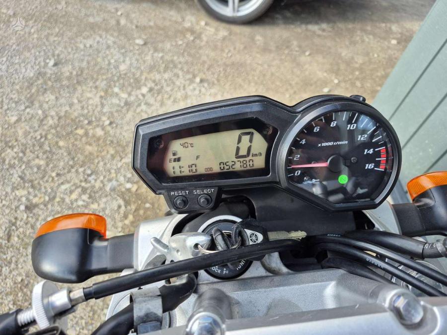 Черный Ямаха FZ 6 2007 в Куршенай, объемом двигателя 0.60 л и пробегом 53 тыс. км за 2750 €, фото 11 на AUTOMOTO.COM.LV