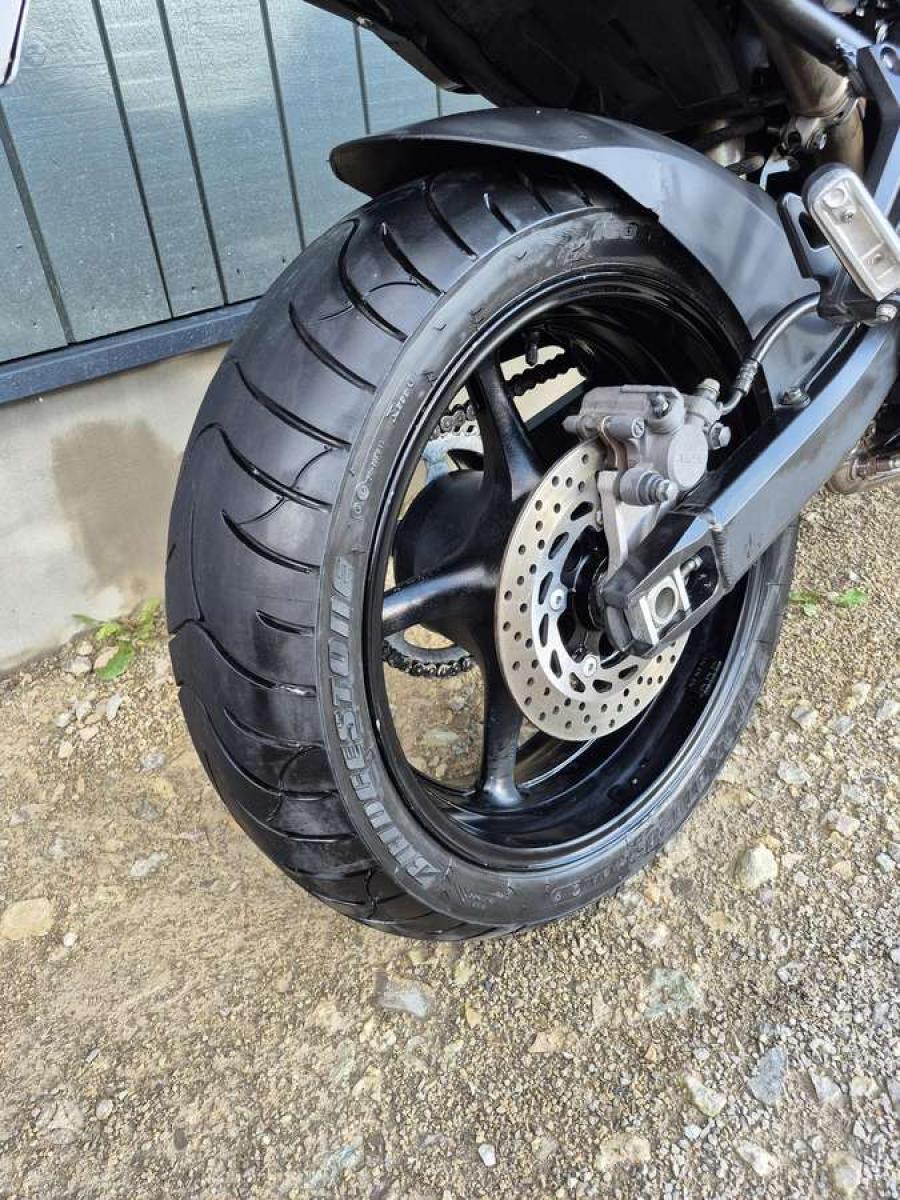 Черный Ямаха FZ 6 2007 в Куршенай, объемом двигателя 0.60 л и пробегом 53 тыс. км за 2750 €, фото 13 на AUTOMOTO.COM.LV