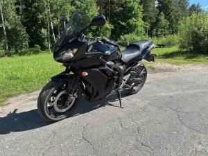 Черный Ямаха FZ 6 2008 в Мажейкяй, объемом двигателя 0.60 л и пробегом 60 тыс. км за 2400 €, фото  на AUTOMOTO.COM.LV