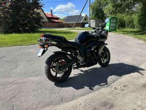 Черный Ямаха FZ 6 2008 в Мажейкяй, объемом двигателя 0.60 л и пробегом 60 тыс. км за 2400 €, фото 7 на AUTOMOTO.COM.LV
