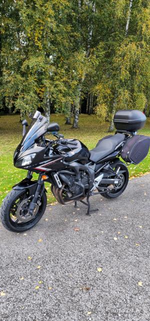 Черный Ямаха FZ 6 2008 в Тарту, объемом двигателя 0.60 л и пробегом 35 тыс. км за 3800 €, фото  на AUTOMOTO.COM.LV