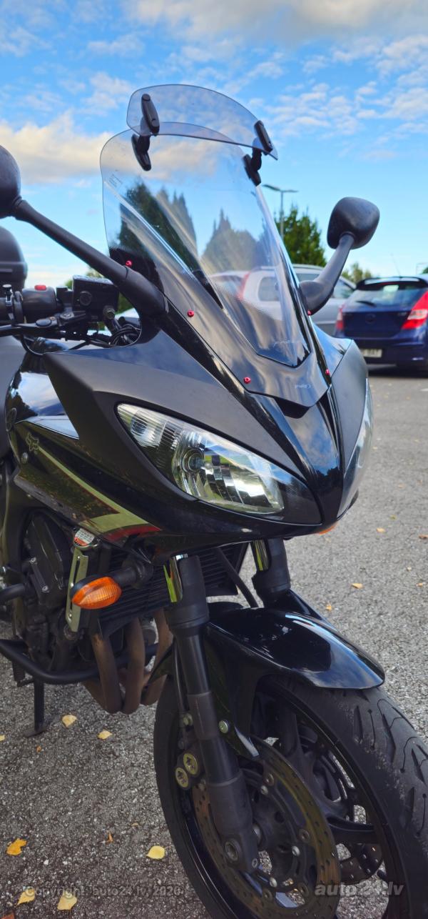 Yamaha FZ 6 2008 in Tartu on AUTOMOTO.COM.LV Black Yamaha FZ 6 2008 in Tartu, with an engine capacity of 0.60 L and mileage of 35 thousand km for 3800 €, photo 8 on AUTOMOTO.COM.LV