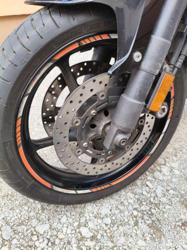Черный Ямаха FZ 6 2009 в Шяуляй, объемом двигателя 0.60 л и пробегом 53 тыс. км за 3000 €, фото 10 на AUTOMOTO.COM.LV