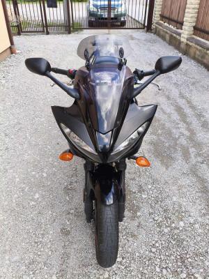 Black Yamaha FZ 6 2009 in Siauliai, with an engine capacity of 0.60 L and mileage of 53 thousand km for 3000 €, photo 6 on AUTOMOTO.COM.LV