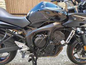 Black Yamaha FZ 6 2009 in Siauliai, with an engine capacity of 0.60 L and mileage of 53 thousand km for 3000 €, photo 13 on AUTOMOTO.COM.LV