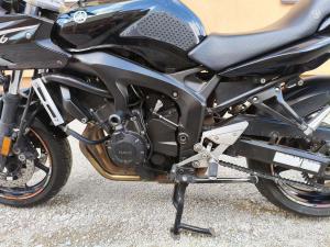 Black Yamaha FZ 6 2009 in Siauliai, with an engine capacity of 0.60 L and mileage of 53 thousand km for 3000 €, photo 14 on AUTOMOTO.COM.LV