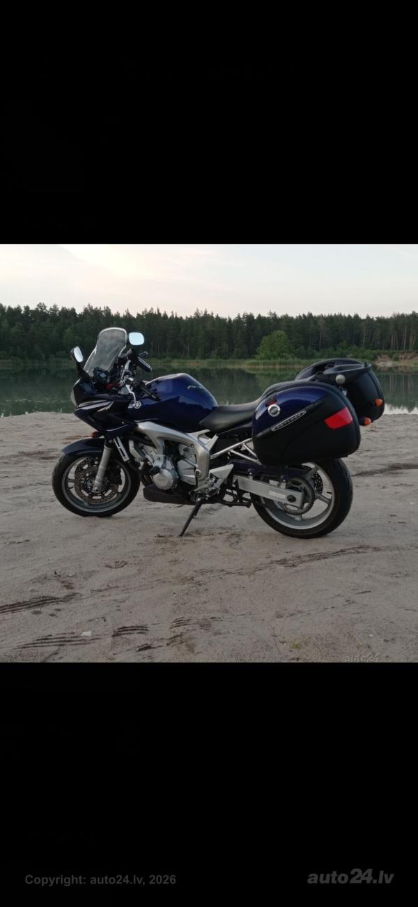Zils Yamaha FZ 6 2004 Hāpsalu, ar dzinēja tilpumu 0.00 L un nobraukumu 65 tūkst. km par 2700 €, foto 1 vietnē AUTOMOTO.COM.LV