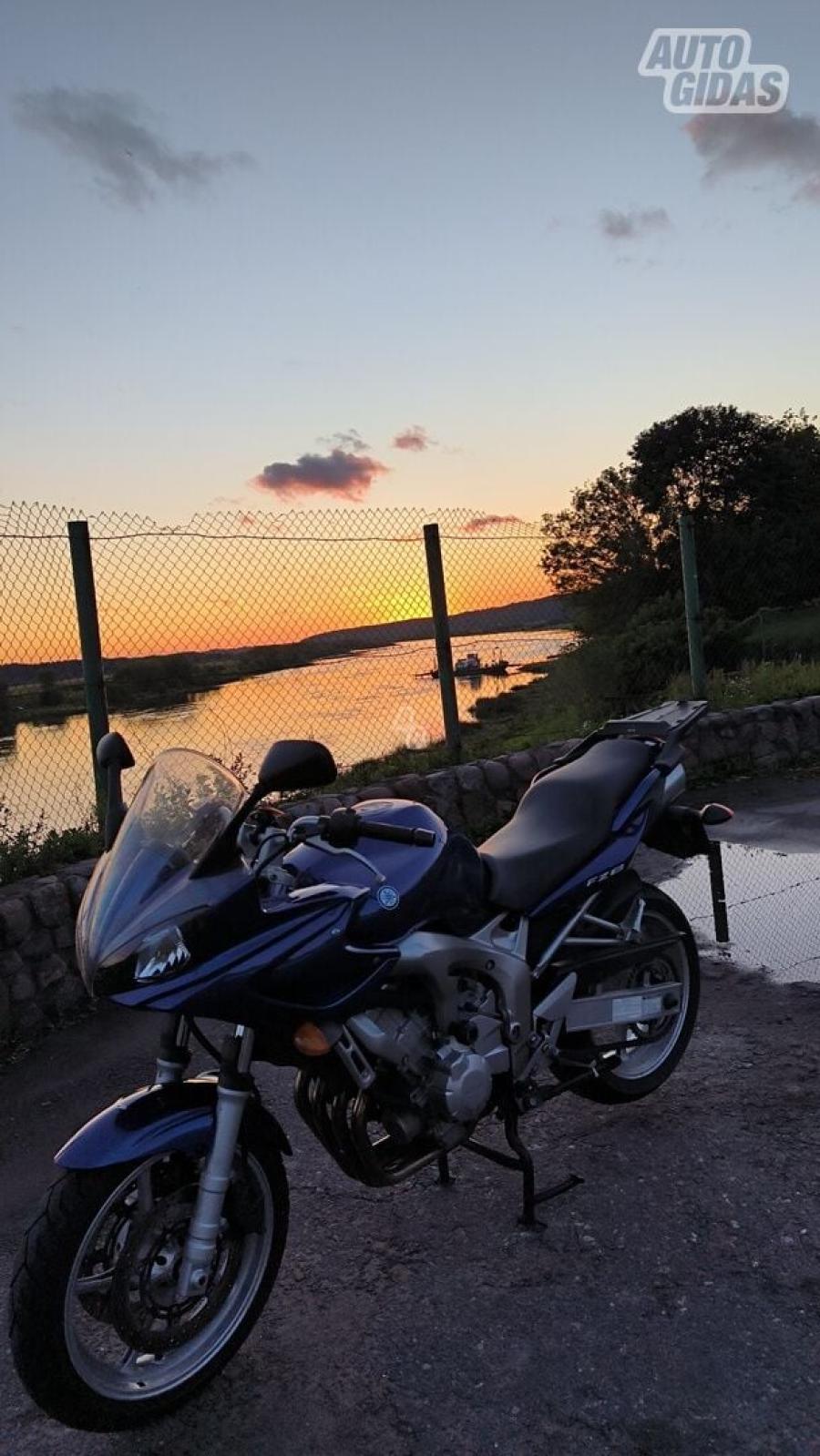 Синий Ямаха FZ 6 2004 в Каунас, объемом двигателя 0.60 л и пробегом 6 тыс. км за 3500 €, фото 1 на AUTOMOTO.COM.LV