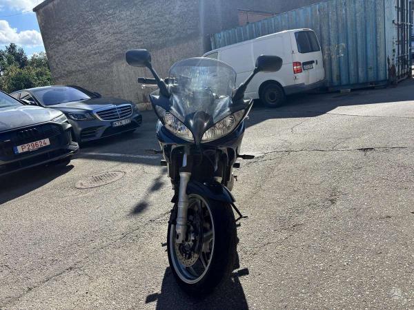 Blue Yamaha FZ 6 2005 in Klaipeda, with an engine capacity of 0.00 L and mileage of 50 thousand km for 2150 €, photo 3 on AUTOMOTO.COM.LV