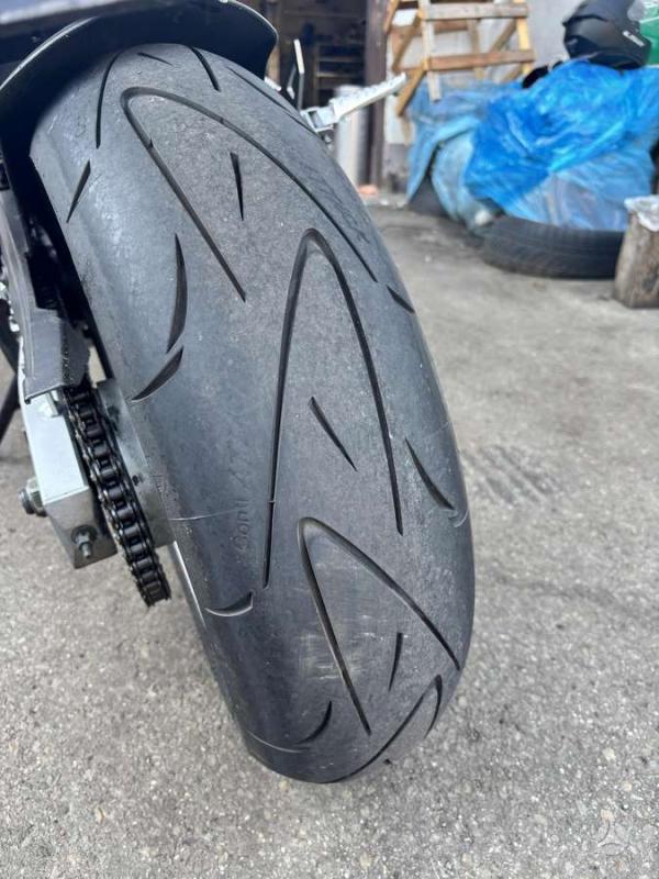 Blue Yamaha FZ 6 2005 in Klaipeda, with an engine capacity of 0.00 L and mileage of 50 thousand km for 2150 €, photo 6 on AUTOMOTO.COM.LV