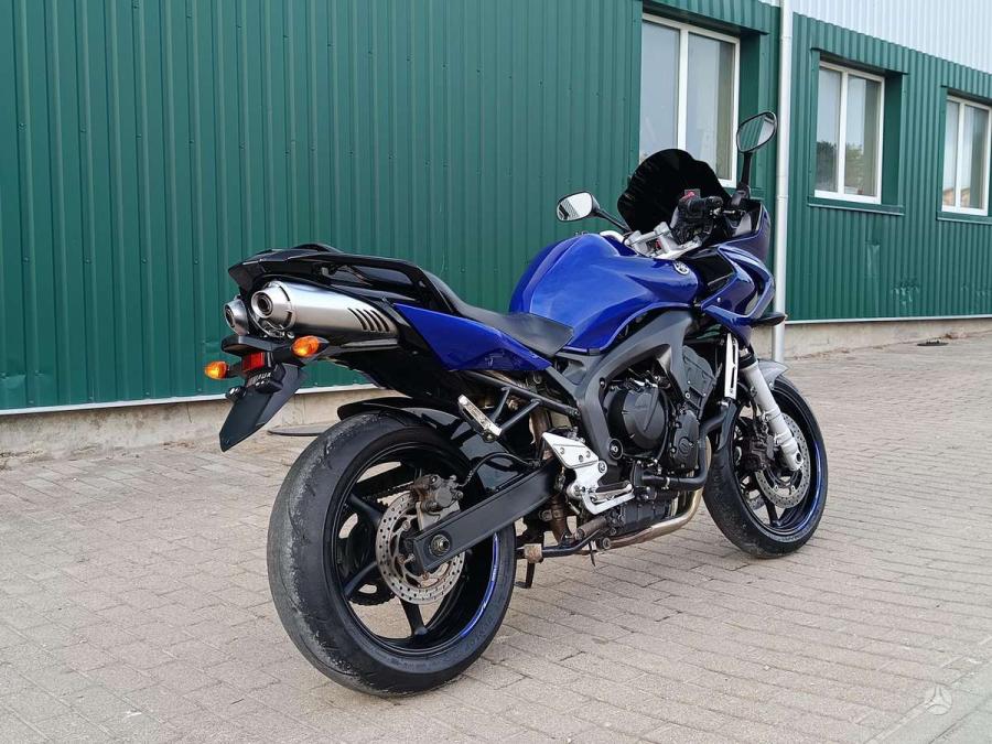 Синий Ямаха FZ 6 2007 в Тельшяй, объемом двигателя 0.60 л и пробегом 36 тыс. км за 2700 €, фото 6 на AUTOMOTO.COM.LV