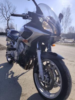 Серый Ямаха FZ 6 2004 в Клайпеда, объемом двигателя 0.60 л и пробегом 45 тыс. км за 2250 €, фото 8 на AUTOMOTO.COM.LV