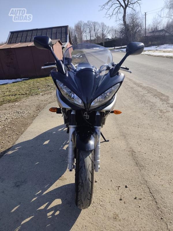 Grey Yamaha FZ 6 2004 in Klaipeda, with an engine capacity of 0.60 L and mileage of 45 thousand km for 2250 €, photo 10 on AUTOMOTO.COM.LV