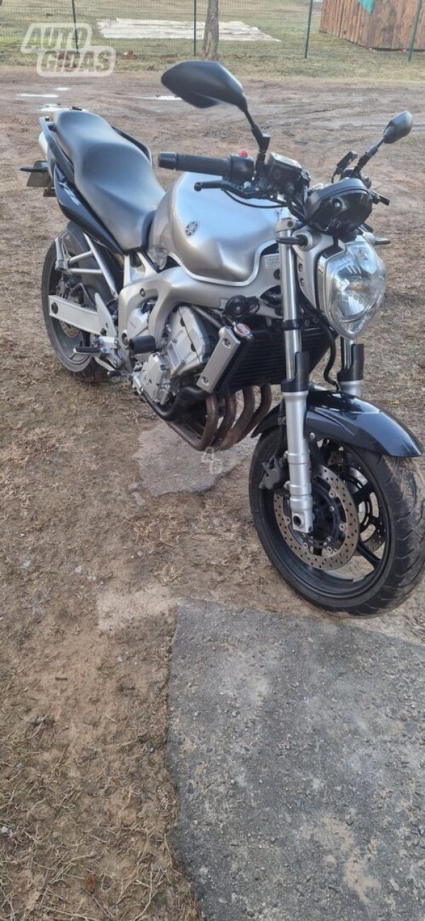 Серый Ямаха FZ 6 2004 в Вильнюс, объемом двигателя 0.60 л и пробегом 49 тыс. км за 2100 €, фото 6 на AUTOMOTO.COM.LV