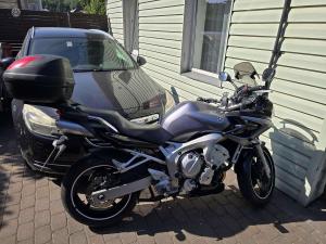 Pelēks Yamaha FZ 6 2006 Kauņa, ar dzinēja tilpumu 0.60 L un nobraukumu 53 tūkst. km par 2750 €, foto 5 vietnē AUTOMOTO.COM.LV