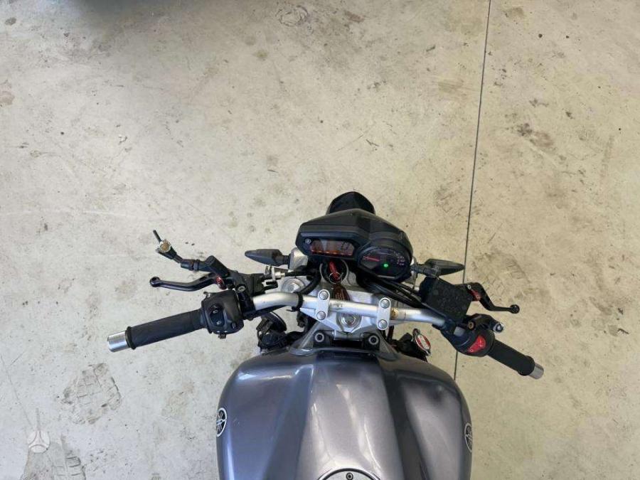 Grey Yamaha FZ 6 2011 in Radviliskis, with an engine capacity of 0.60 L and mileage of 36 thousand km for 2150 €, photo 18 on AUTOMOTO.COM.LV
