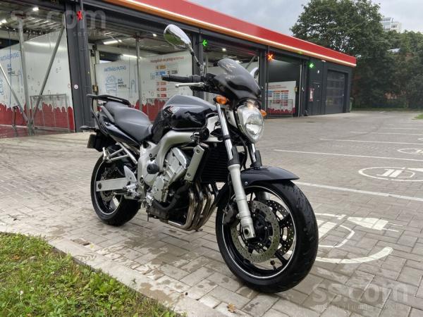 Yamaha FZ 6 2004 Rīga, ar dzinēja tilpumu 0.60 L un nobraukumu 0 tūkst. km par 2300 €, foto 4 vietnē AUTOMOTO.COM.LV