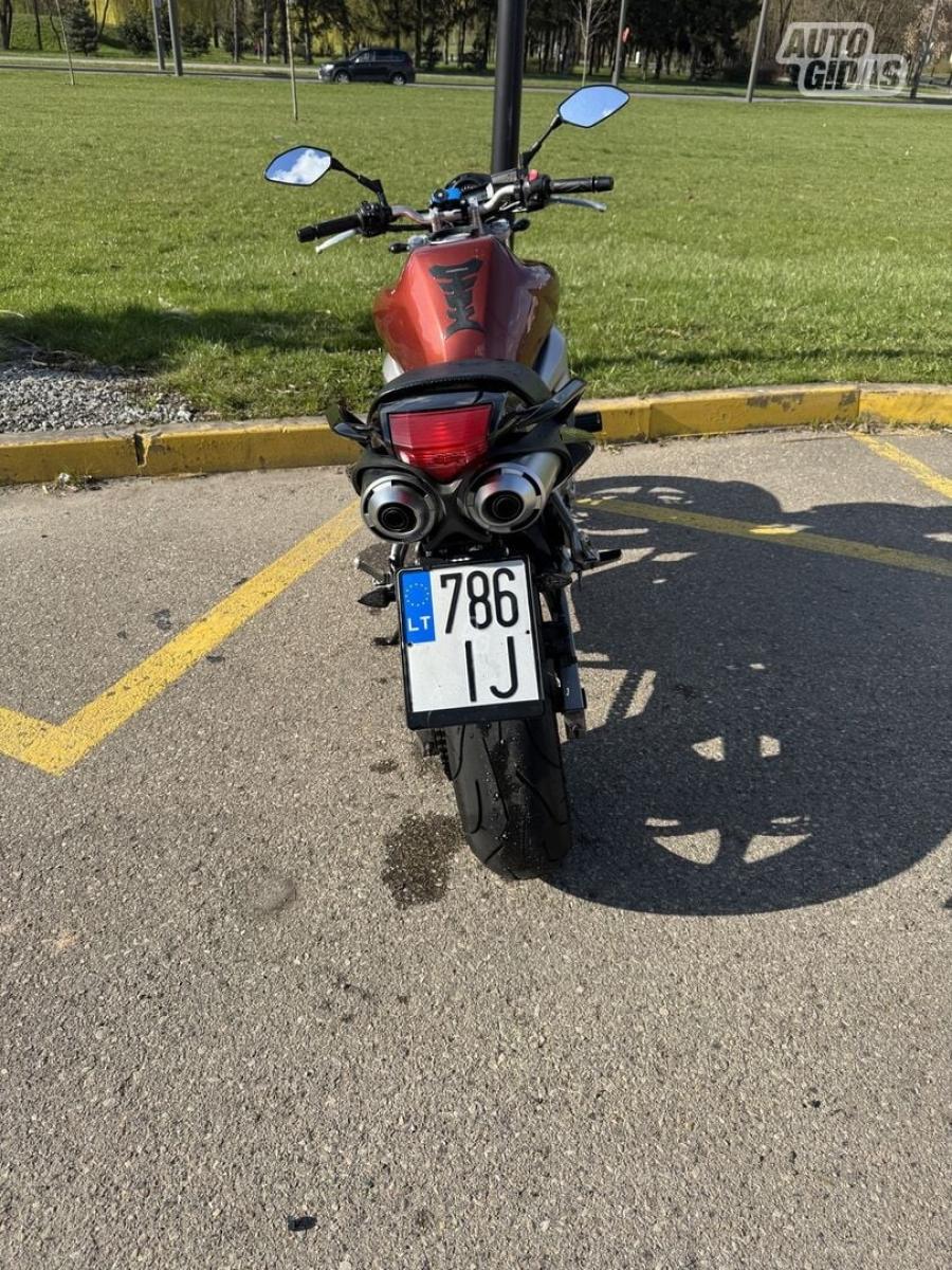 Yamaha FZ 6 2004 in Kaunas, with an engine capacity of 0.00 L and mileage of 0 thousand km for 2450 €, photo 4 on AUTOMOTO.COM.LV