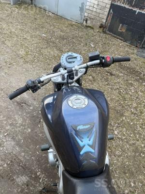 Yamaha FZ 6 2004 in Riga, with an engine capacity of 0.60 L and mileage of 0 thousand km for 2250 €, photo 5 on AUTOMOTO.COM.LV