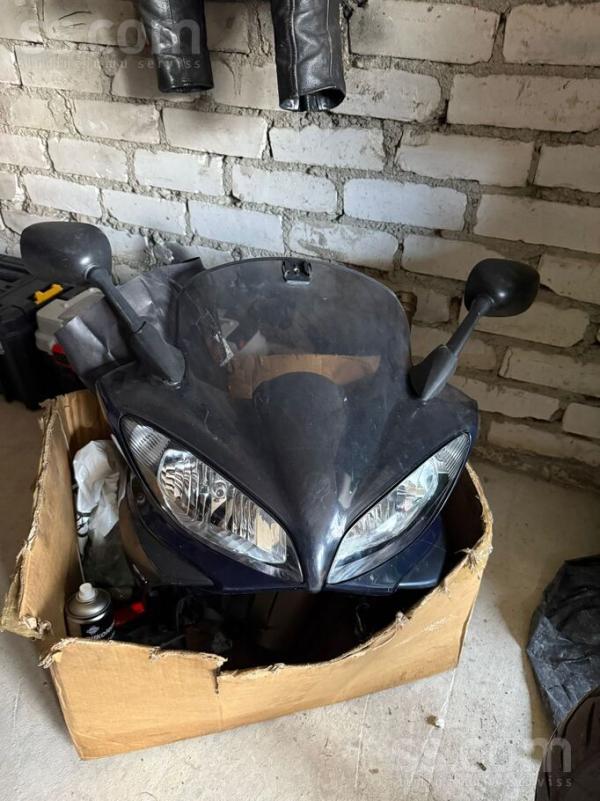 Yamaha FZ 6 2004 in Riga, with an engine capacity of 0.60 L and mileage of 0 thousand km for 2250 €, photo 5 on AUTOMOTO.COM.LV