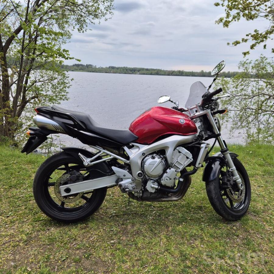 Yamaha FZ 6 2004 Ogre, ar dzinēja tilpumu 0.60 L un nobraukumu 0 tūkst. km par 2500 €, foto 3 vietnē AUTOMOTO.COM.LV