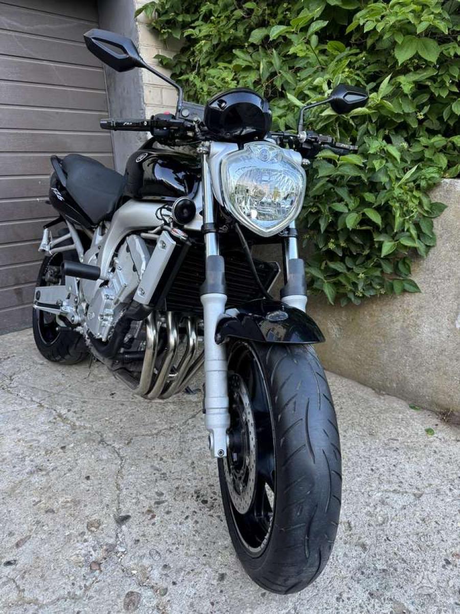 Ямаха FZ 6 2004 в Пренай, объемом двигателя 0.60 л и пробегом 28 тыс. км за 2750 €, фото 4 на AUTOMOTO.COM.LV