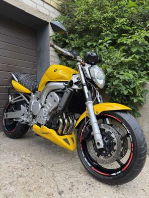 Yamaha FZ 6 2004 in Prienai, with an engine capacity of 0.60 L and mileage of 0 thousand km for 2750 €, photo 4 on AUTOMOTO.COM.LV