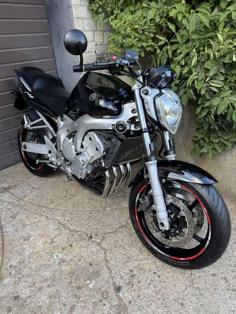 Ямаха FZ 6 2004 в Пренай, объемом двигателя 0.60 л и пробегом 44 тыс. км за 2999 €, фото 1 на AUTOMOTO.COM.LV