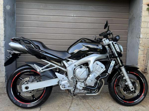 Ямаха FZ 6 2004 в Пренай, объемом двигателя 0.60 л и пробегом 44 тыс. км за 2999 €, фото 7 на AUTOMOTO.COM.LV
