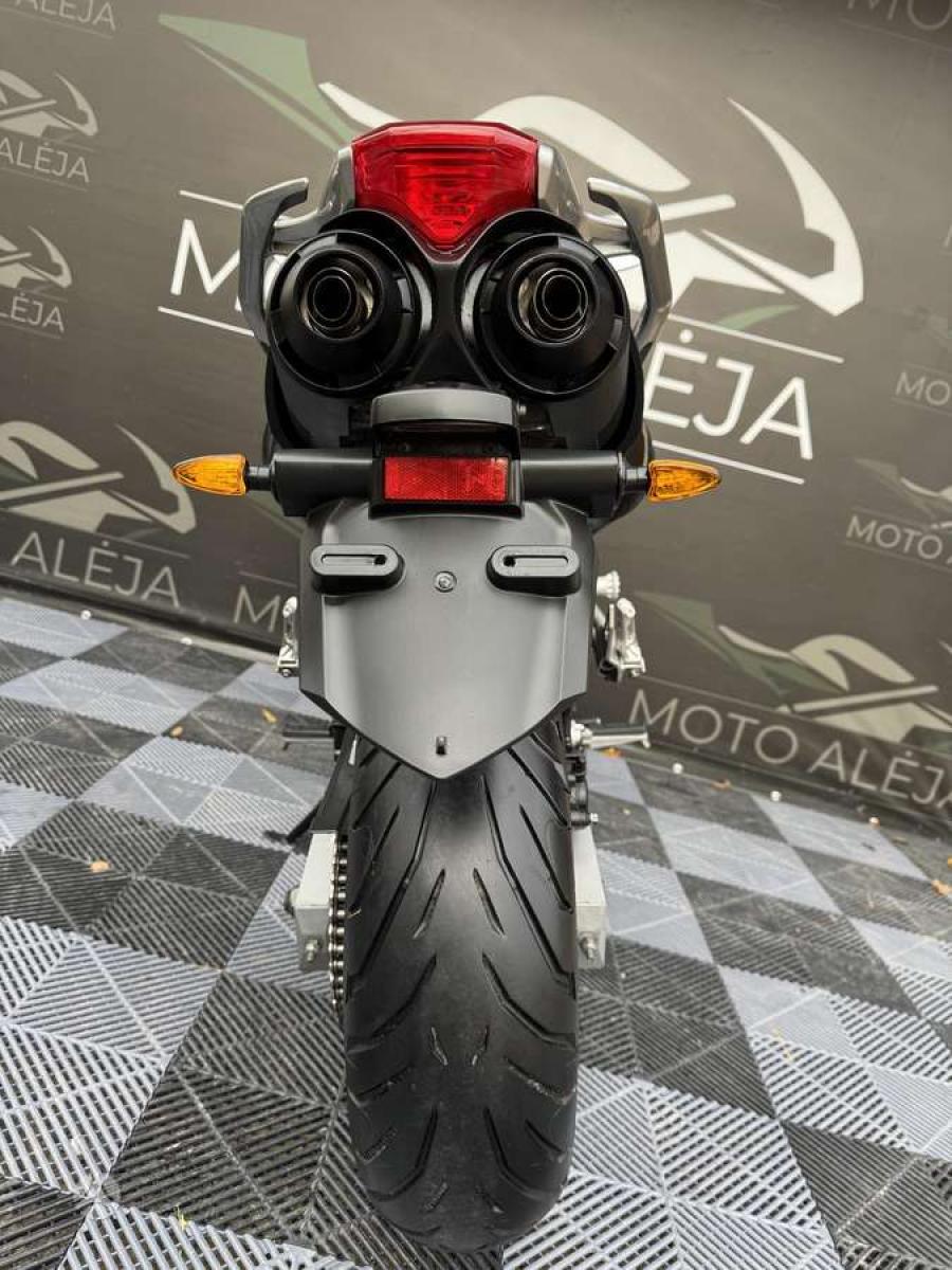 Ямаха FZ 6 2004 в Пренай, объемом двигателя 0.00 л и пробегом 0 тыс. км за 2750 €, фото 8 на AUTOMOTO.COM.LV