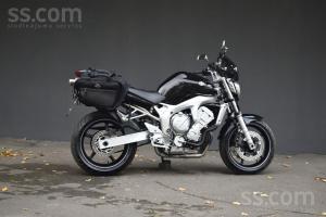 Yamaha FZ 6 2004 Rīga, ar dzinēja tilpumu 0.60 L un nobraukumu 0 tūkst. km par 2990 €, foto 3 vietnē AUTOMOTO.COM.LV