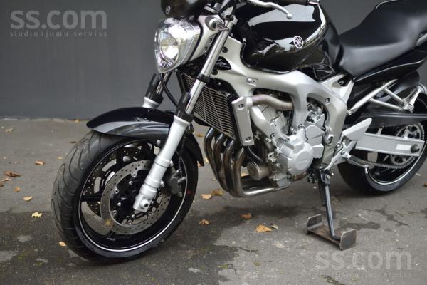 Yamaha FZ 6 2004 Rīga, ar dzinēja tilpumu 0.60 L un nobraukumu 0 tūkst. km par 2990 €, foto 9 vietnē AUTOMOTO.COM.LV