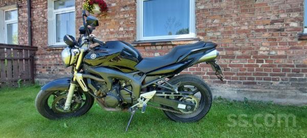 Yamaha FZ 6 2005 in Rezekne, with an engine capacity of 0.60 L and mileage of 0 thousand km for 2400 €, photo 1 on AUTOMOTO.COM.LV
