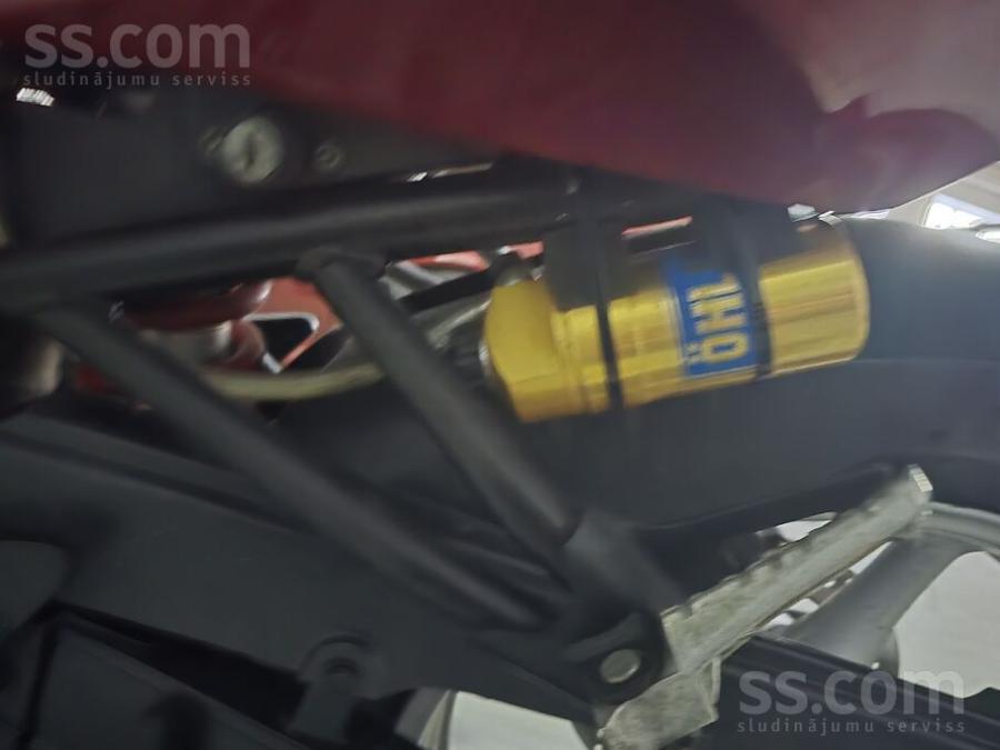 Yamaha FZ 6 2005 in Saldus, with an engine capacity of 0.60 L and mileage of 0 thousand km for 2600 €, photo 6 on AUTOMOTO.COM.LV