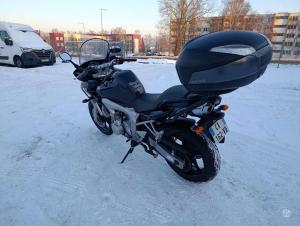 Yamaha FZ 6 2005 Alīta, ar dzinēja tilpumu 0.60 L un nobraukumu 37 tūkst. km par 1850 €, foto 3 vietnē AUTOMOTO.COM.LV