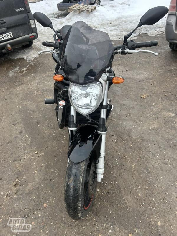 Yamaha FZ 6 2005 Utena, ar dzinēja tilpumu 0.00 L un nobraukumu 0 tūkst. km par 2050 €, foto 6 vietnē AUTOMOTO.COM.LV