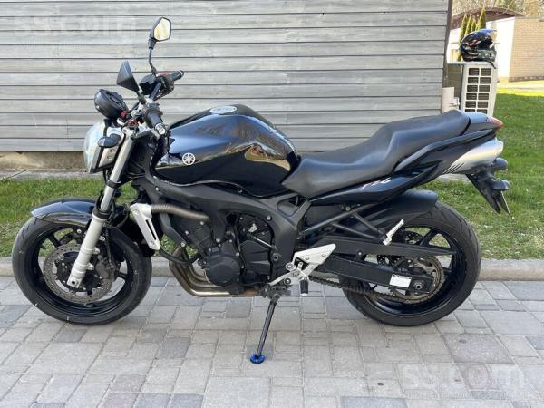 Yamaha FZ 6 2005 Dobele, ar dzinēja tilpumu 0.60 L un nobraukumu 0 tūkst. km par 2600 €, foto 2 vietnē AUTOMOTO.COM.LV