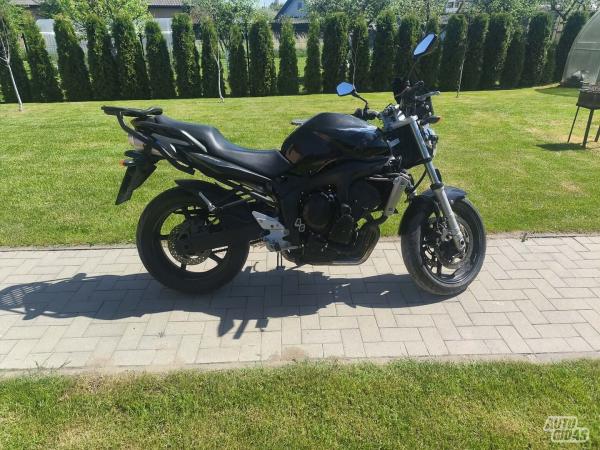 Yamaha FZ 6 2005 in Siauliai, with an engine capacity of 0.00 L and mileage of 0 thousand km for 2400 €, photo 3 on AUTOMOTO.COM.LV