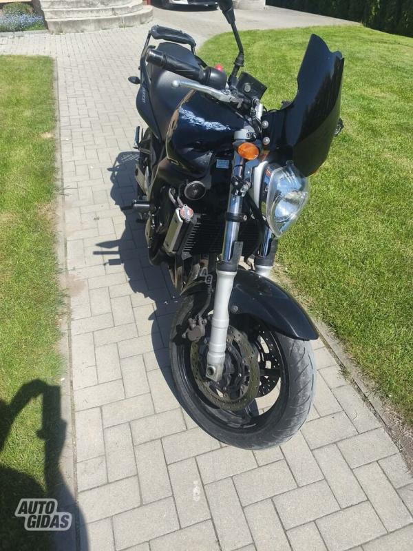 Yamaha FZ 6 2005 in Siauliai, with an engine capacity of 0.00 L and mileage of 0 thousand km for 2400 €, photo 4 on AUTOMOTO.COM.LV