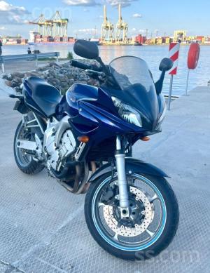 Ямаха FZ 6 2005 в Рига, объемом двигателя 0.60 л и пробегом 0 тыс. км за 2500 €, фото  на AUTOMOTO.COM.LV