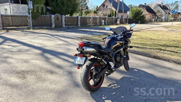 Yamaha FZ 6 2005 Jūrmala, ar dzinēja tilpumu 0.60 L un nobraukumu 0 tūkst. km par 2650 €, foto 7 vietnē AUTOMOTO.COM.LV