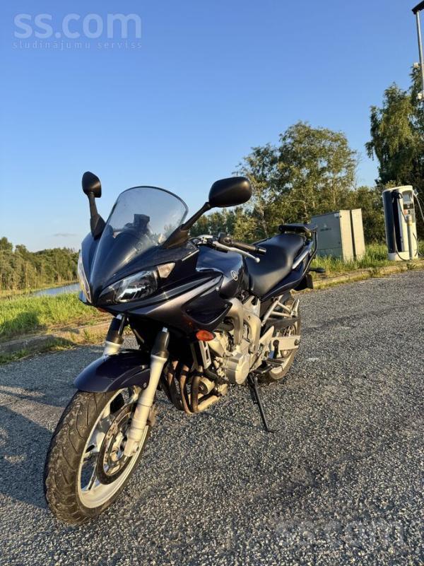 Yamaha FZ 6 2005 Alūksne, ar dzinēja tilpumu 0.60 L un nobraukumu 0 tūkst. km par 3130 €, foto 1 vietnē AUTOMOTO.COM.LV