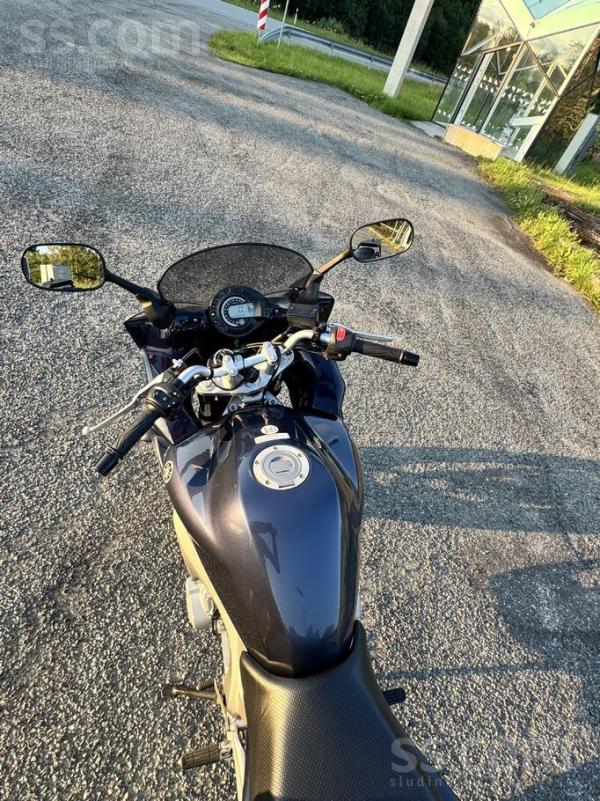 Yamaha FZ 6 2005 Alūksne, ar dzinēja tilpumu 0.60 L un nobraukumu 0 tūkst. km par 3130 €, foto 3 vietnē AUTOMOTO.COM.LV