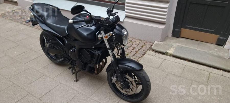 Yamaha FZ 6 2005 in Riga, with an engine capacity of 0.60 L and mileage of 0 thousand km for 2250 €, photo 1 on AUTOMOTO.COM.LV