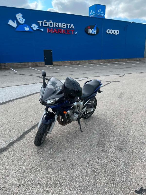 Yamaha FZ 6 2005 in Tartu, with an engine capacity of 0.60 L and mileage of 49 thousand km for 2999 €, photo 2 on AUTOMOTO.COM.LV